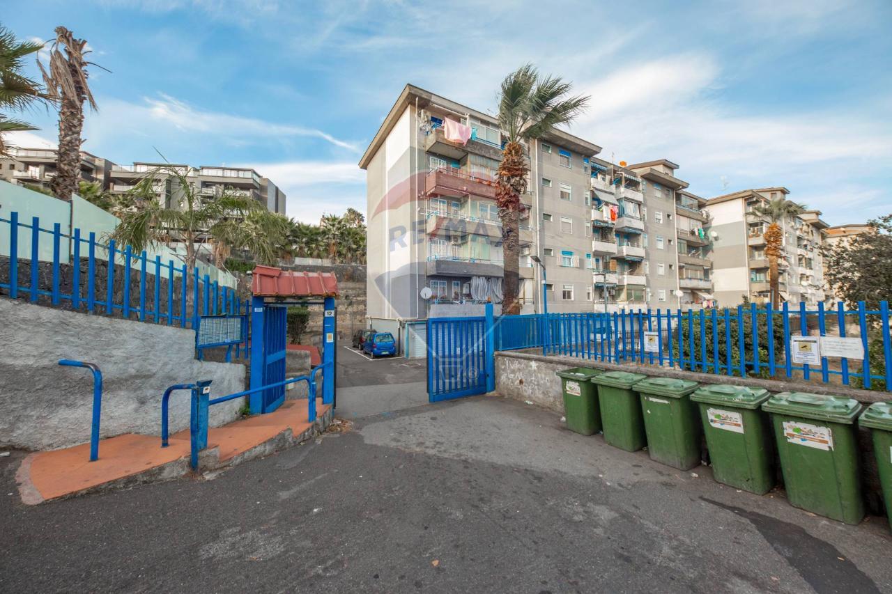 Appartamento in vendita a Gravina Di Catania