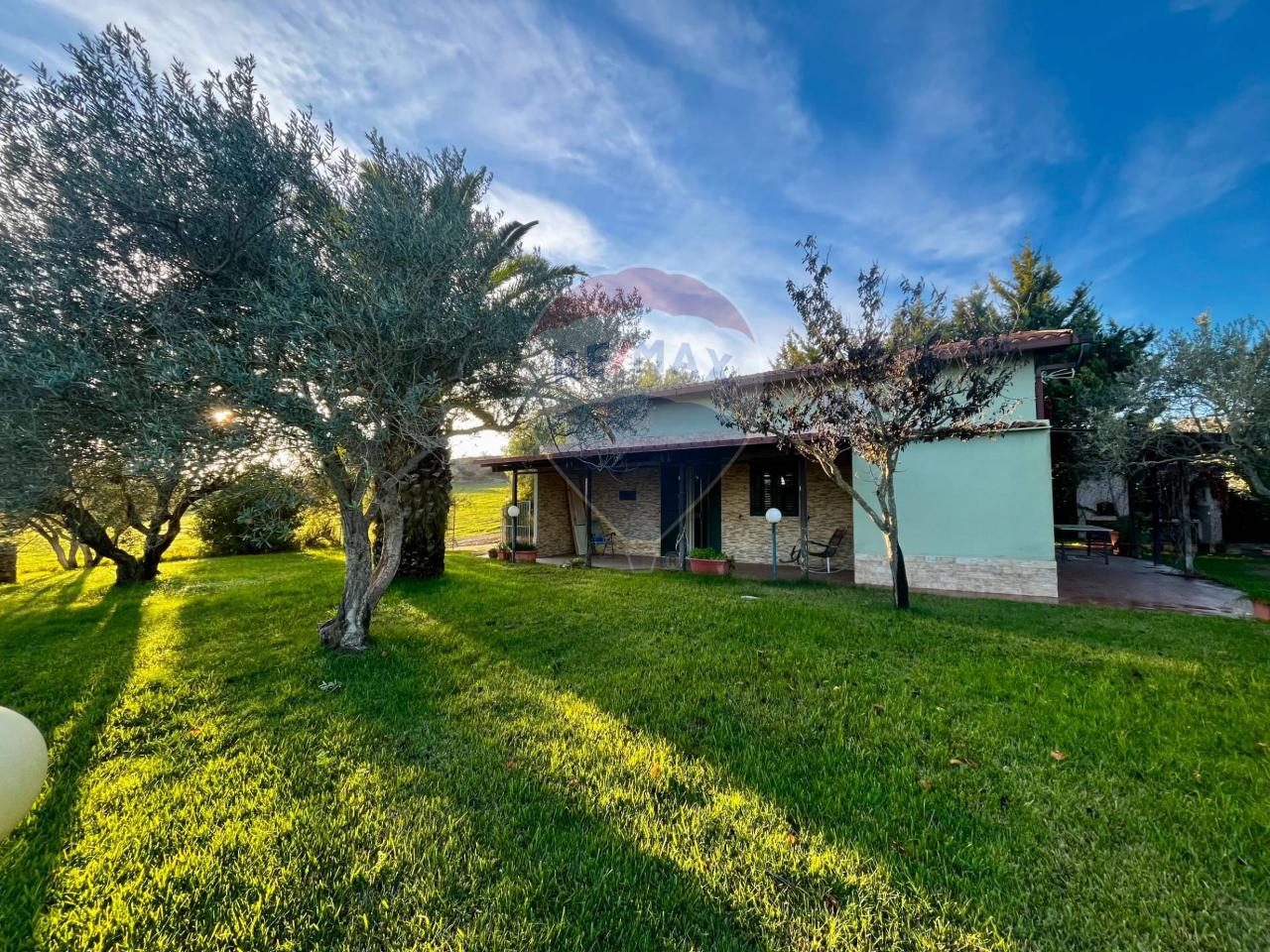 Casa indipendente in affitto a Caltagirone