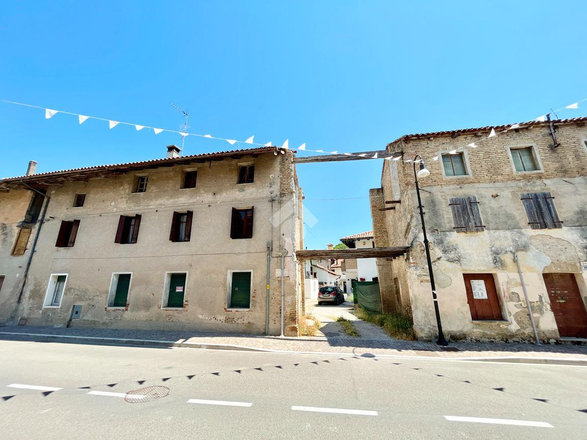 Rustico in vendita a Mortegliano