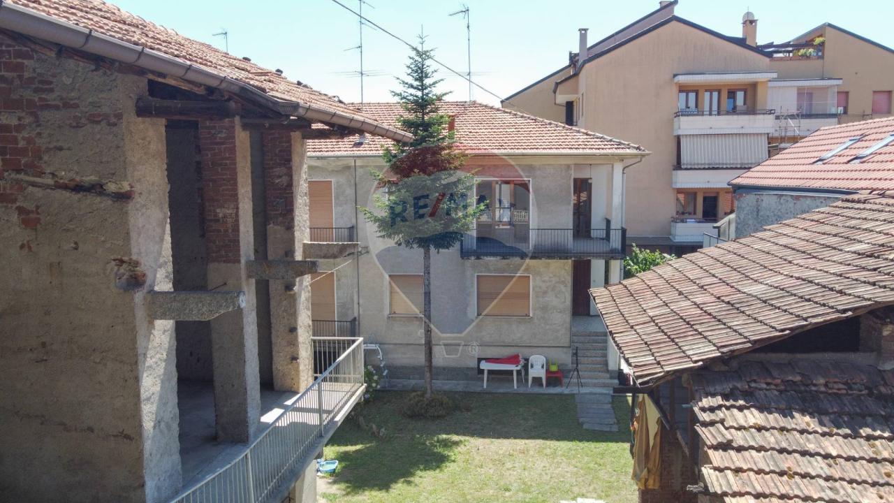 Casa indipendente in vendita a Borgomanero