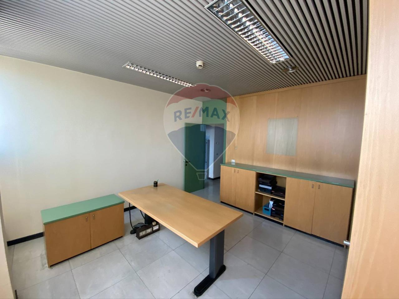 Ufficio in vendita a Quaregna Cerreto