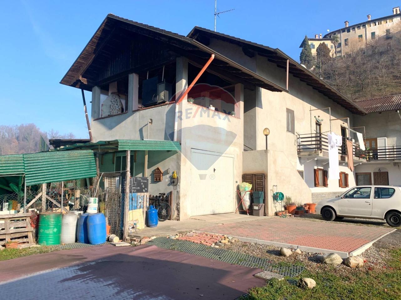Casa indipendente in vendita a Cossato