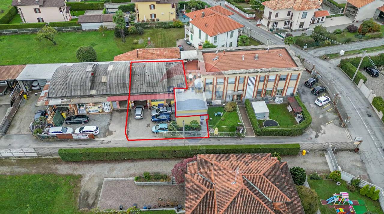 Capannone in vendita a Candelo