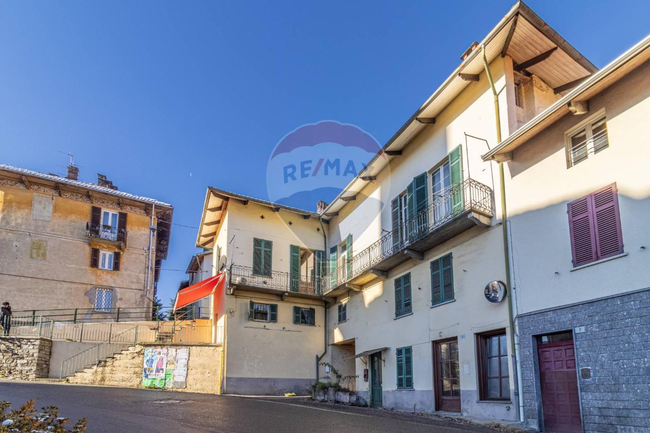 Villa in vendita a Pollone