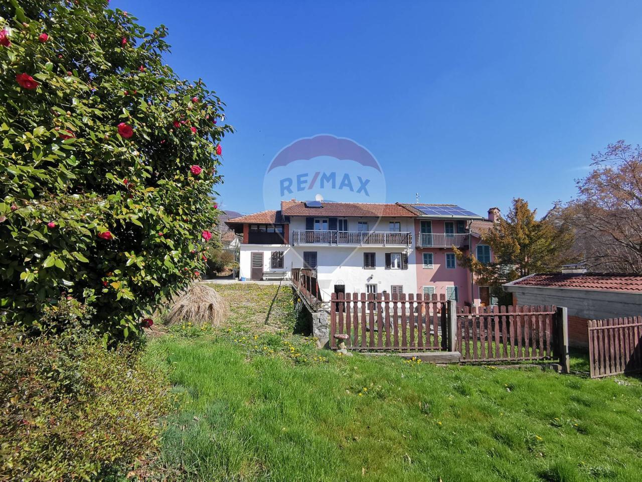 Casa indipendente in vendita a Zumaglia