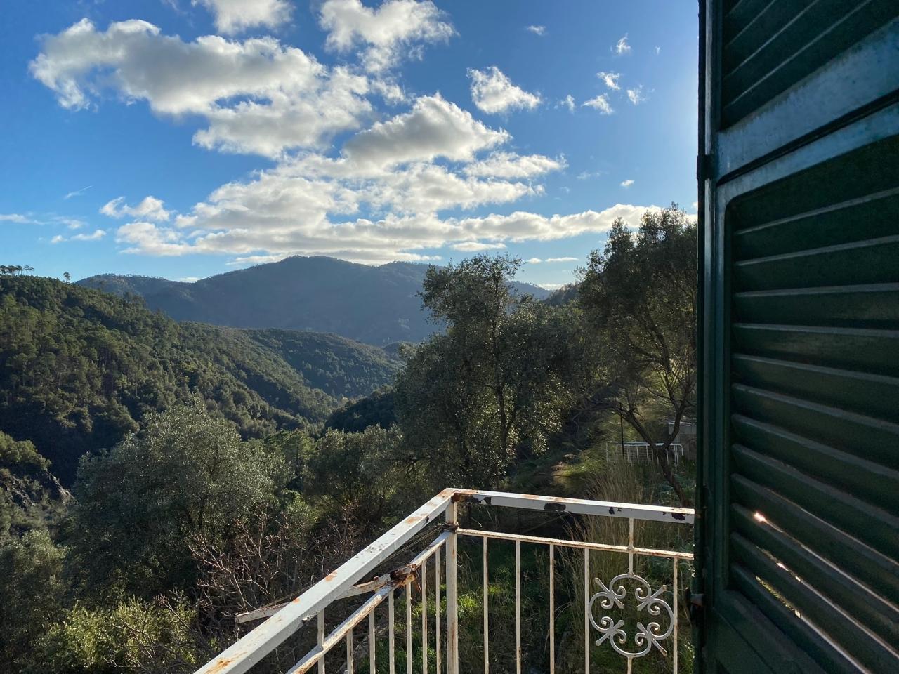 Casa indipendente in vendita a Deiva Marina