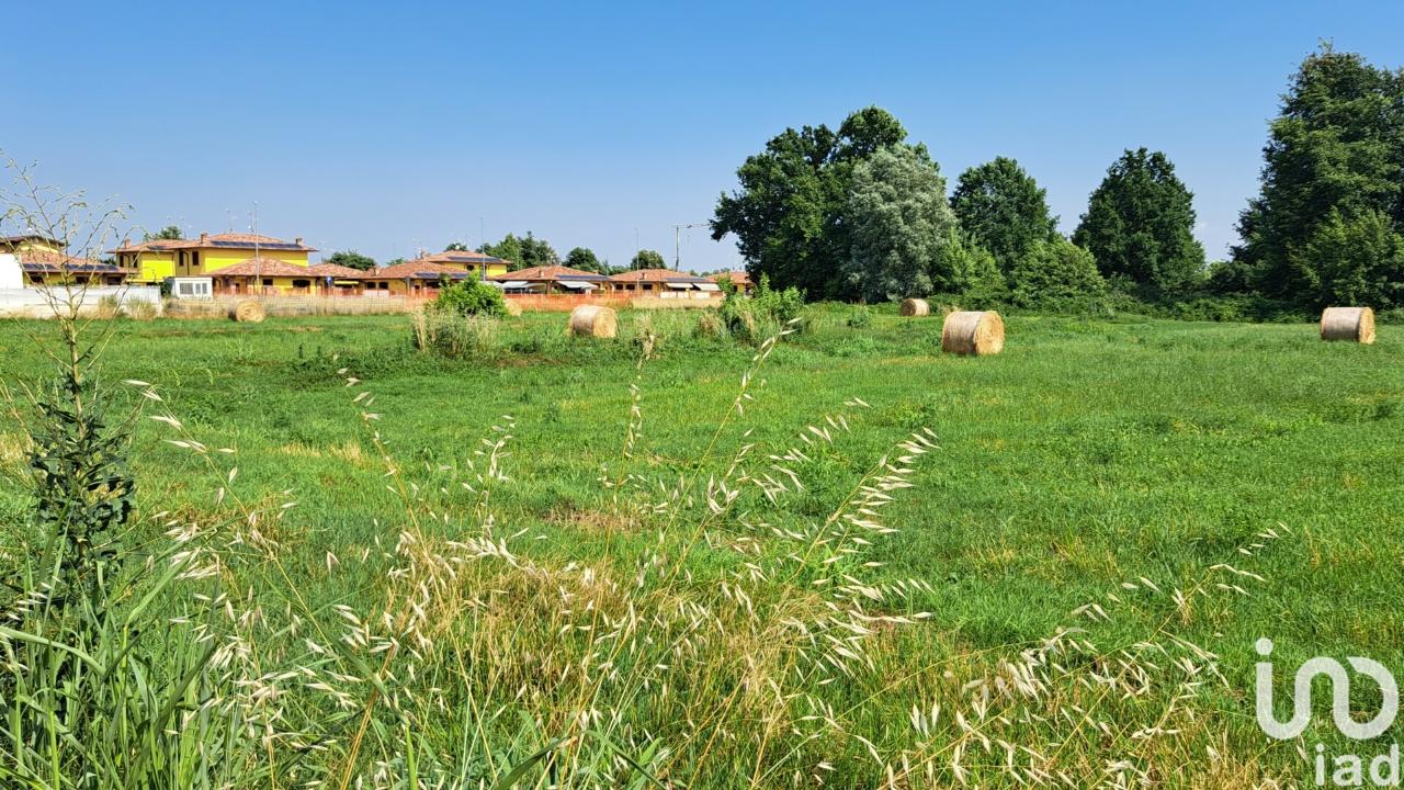 Terreno edificabile in vendita a Ceranova