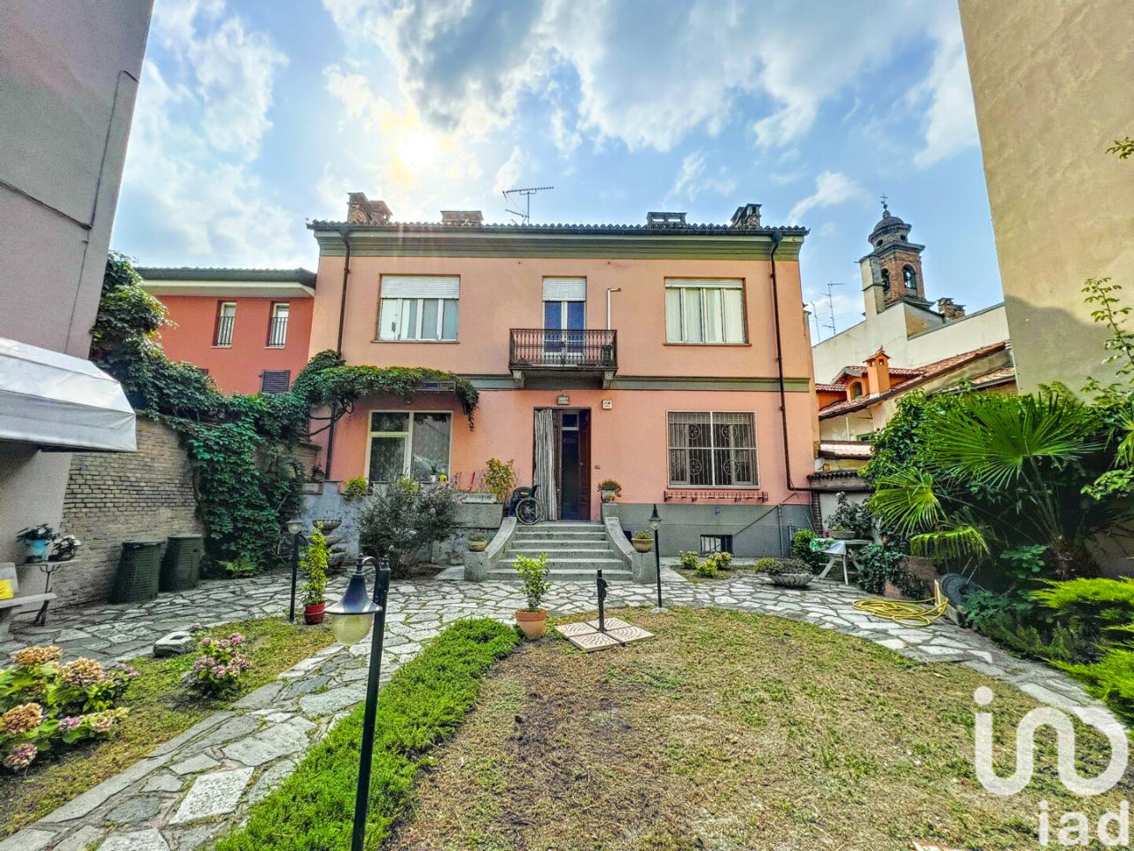 Villa in vendita a Voghera