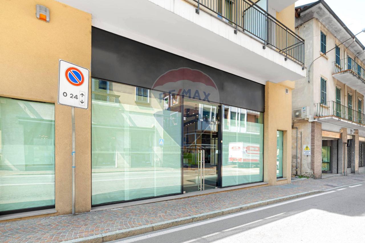 Negozio in vendita a Laveno Mombello