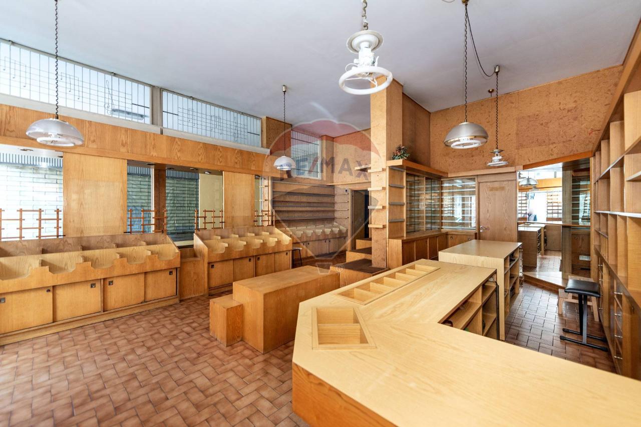 Ufficio in vendita a Somma Lombardo