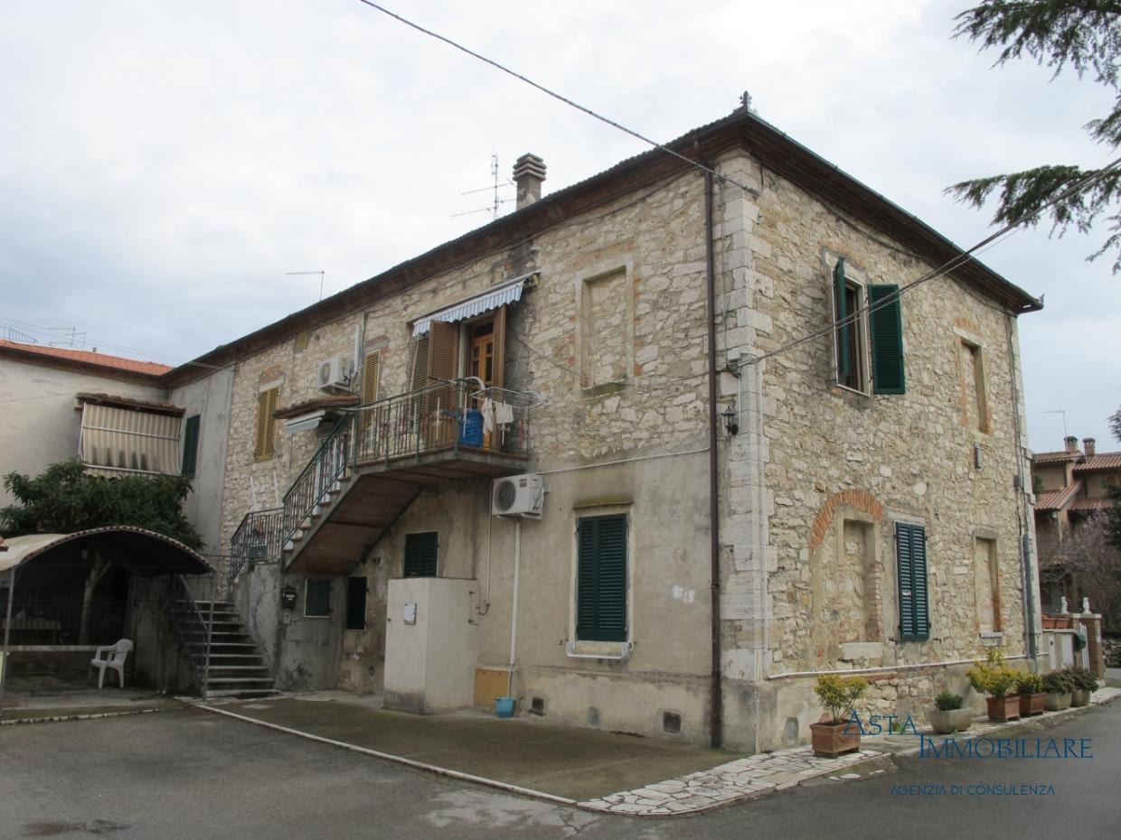 Appartamento in vendita a Asciano