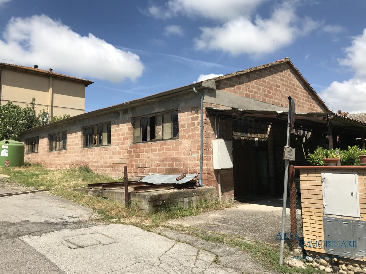 Laboratorio in vendita a Torrita Di Siena