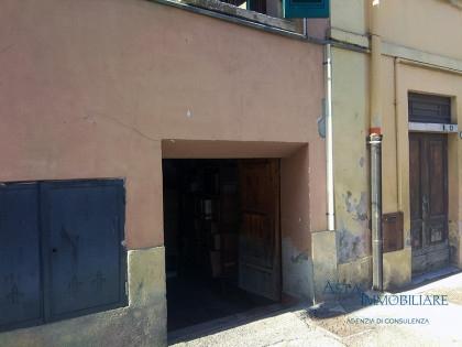 Magazzino in vendita a Colle Di Val D'Elsa