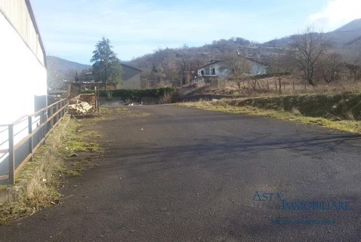 Capannone in vendita a Bibbiena