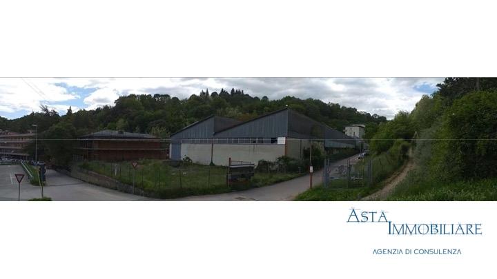 Capannone in vendita a Colle Di Val D'Elsa