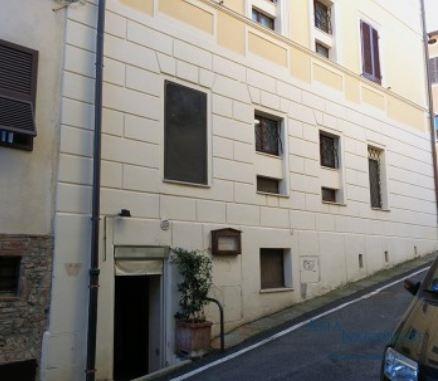 Negozio in vendita a Chiusi