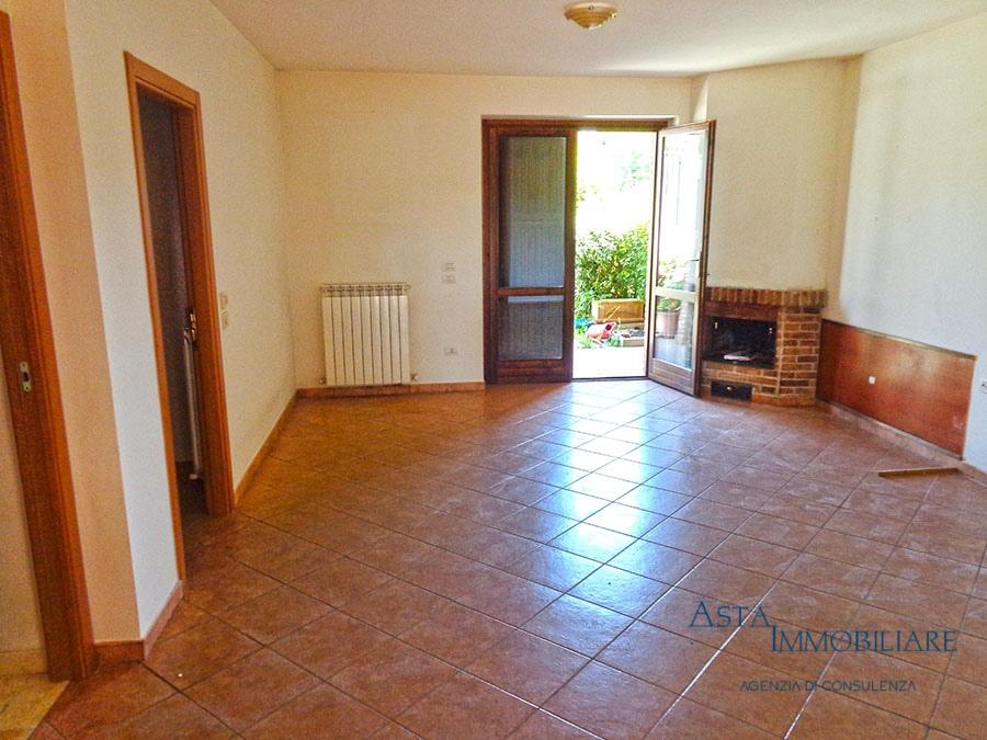 Appartamento in vendita a Montalcino