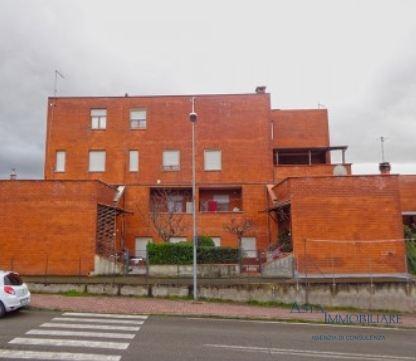 Appartamento in vendita a Torrita Di Siena