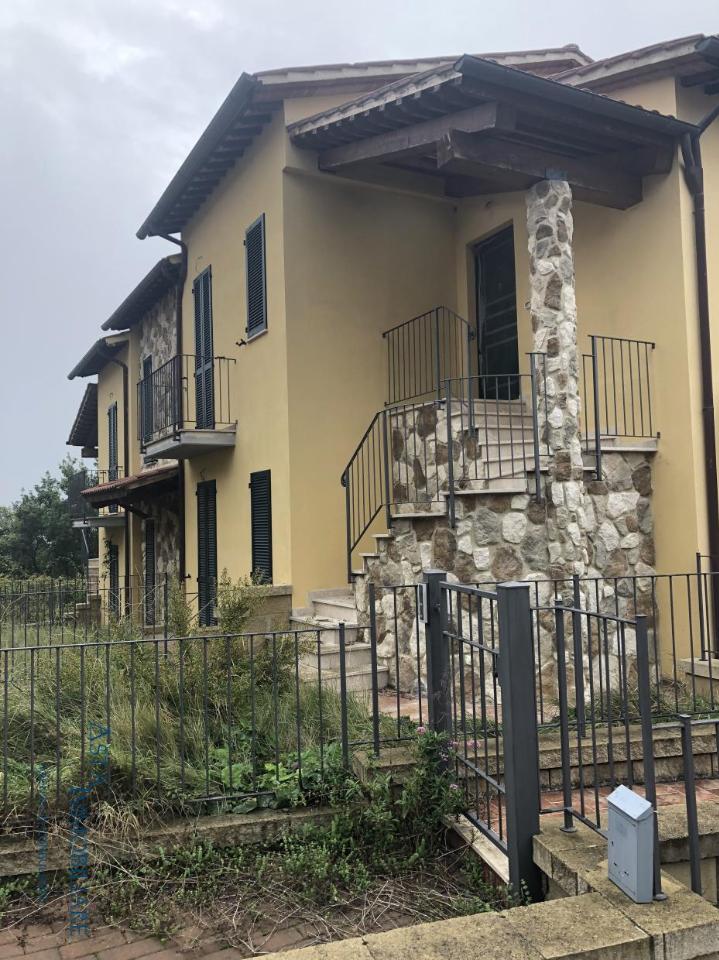 Appartamento in vendita a Torrita Di Siena