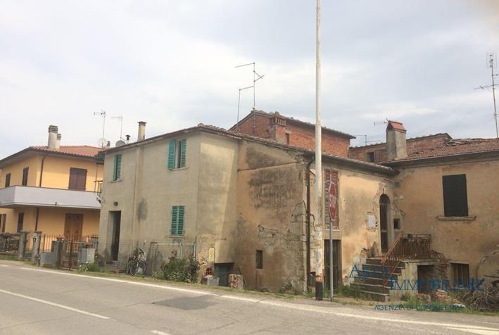 Villa in vendita a Monte San Savino