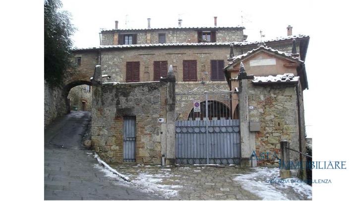 Villa in vendita a Sarteano
