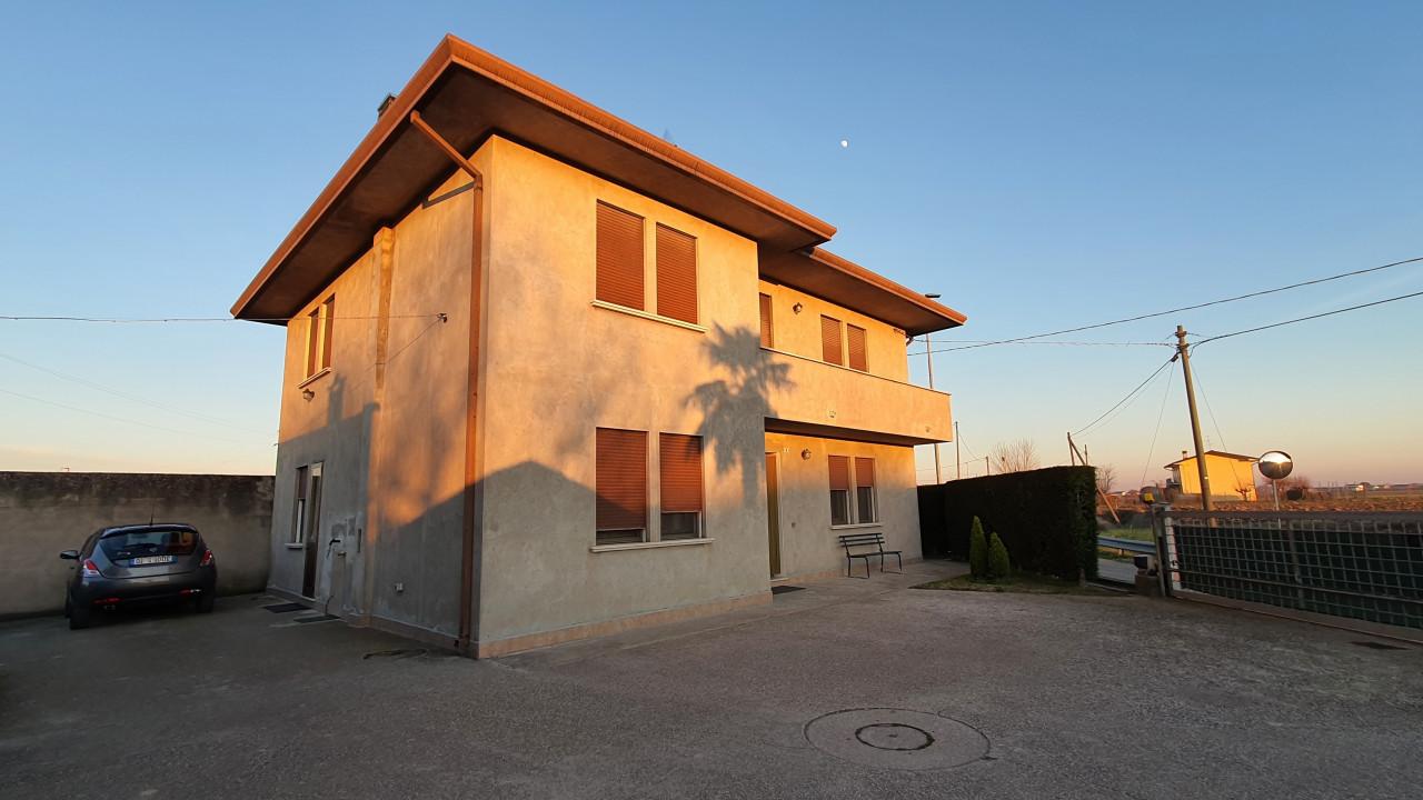 Casa indipendente in vendita a Ponso