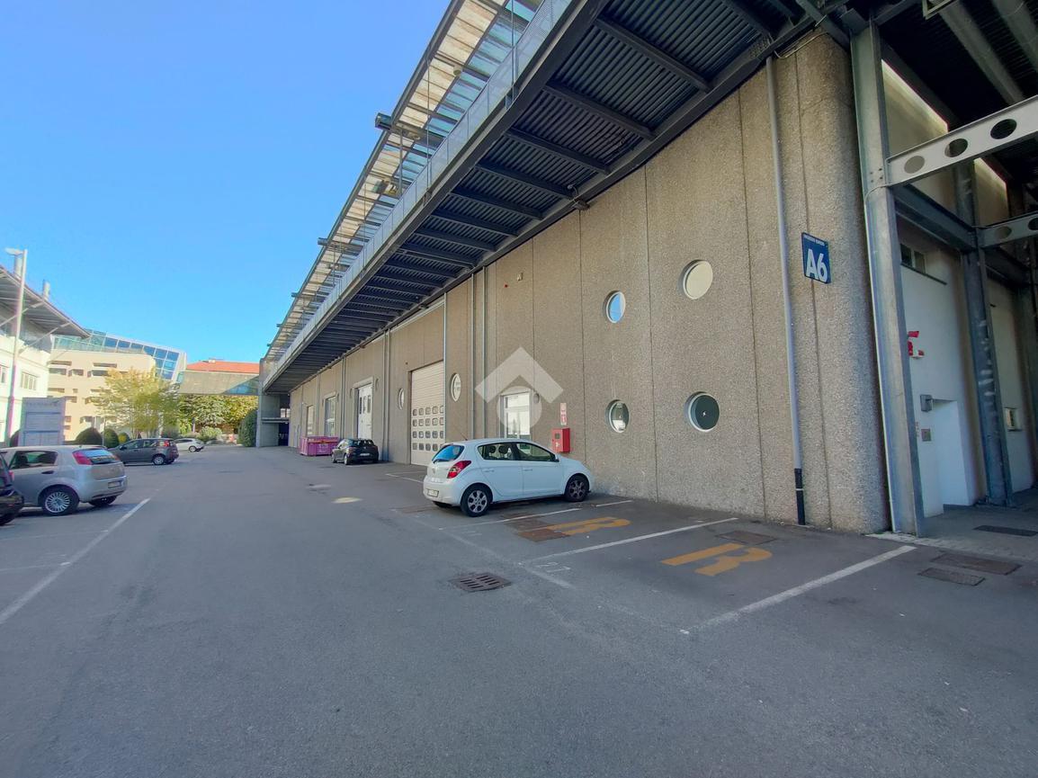 Ufficio in affitto a Legnano