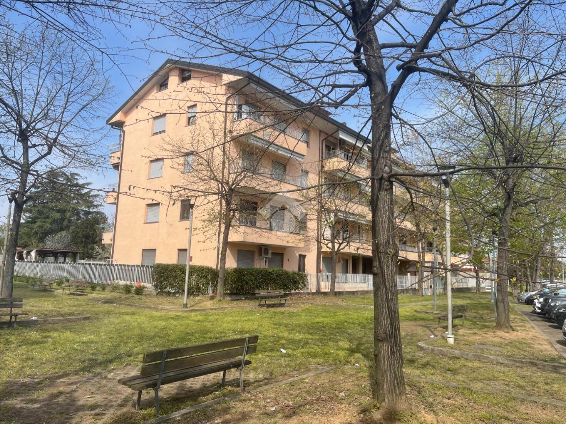 Magazzino in vendita a San Giorgio Su Legnano