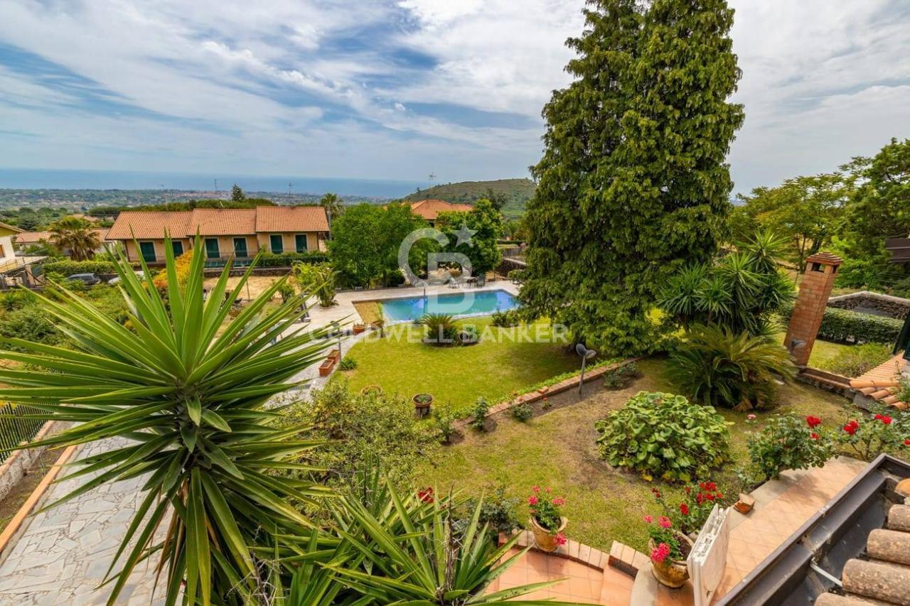 Villa in vendita a Trecastagni