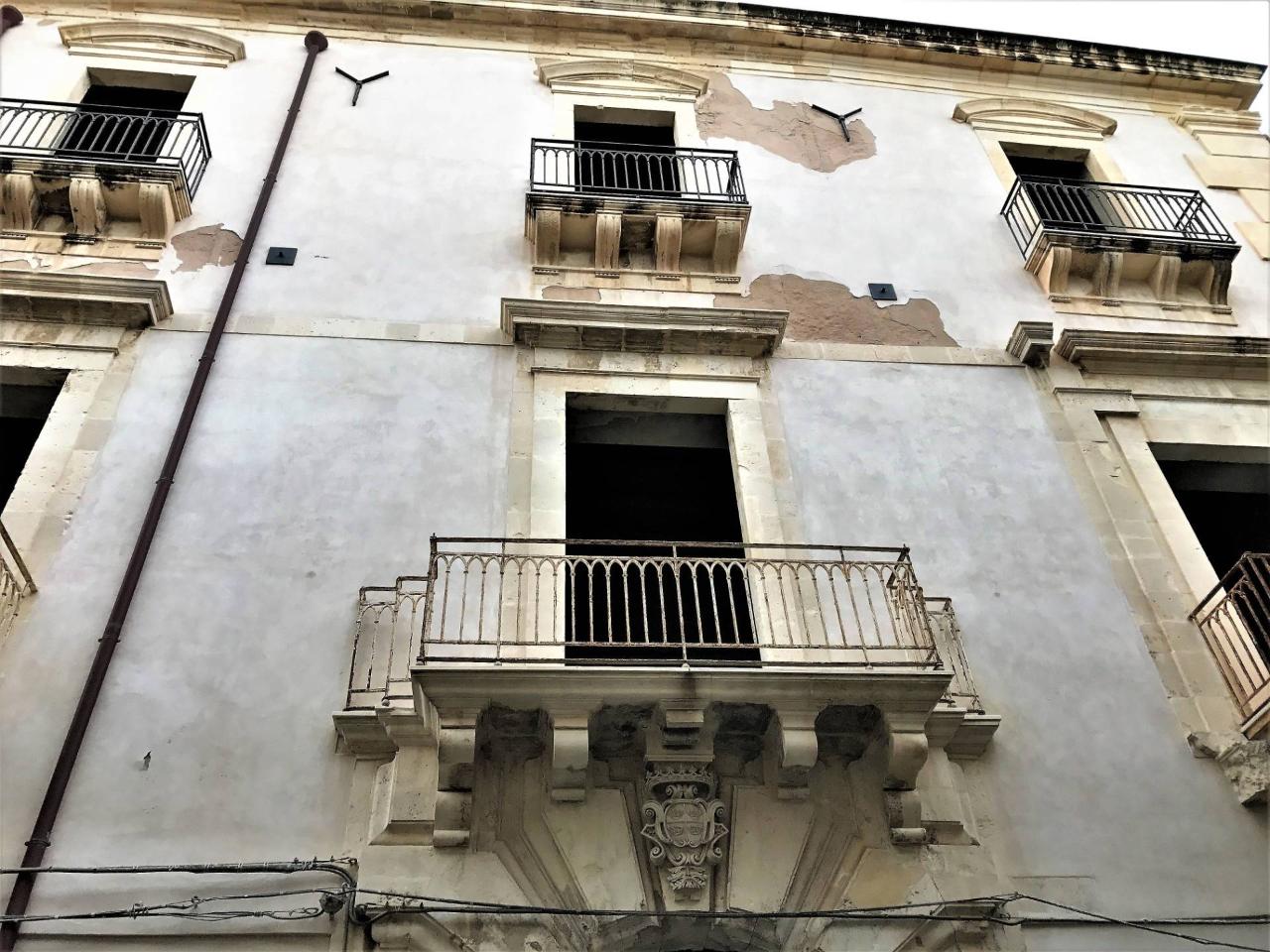 Palazzo in vendita a Siracusa
