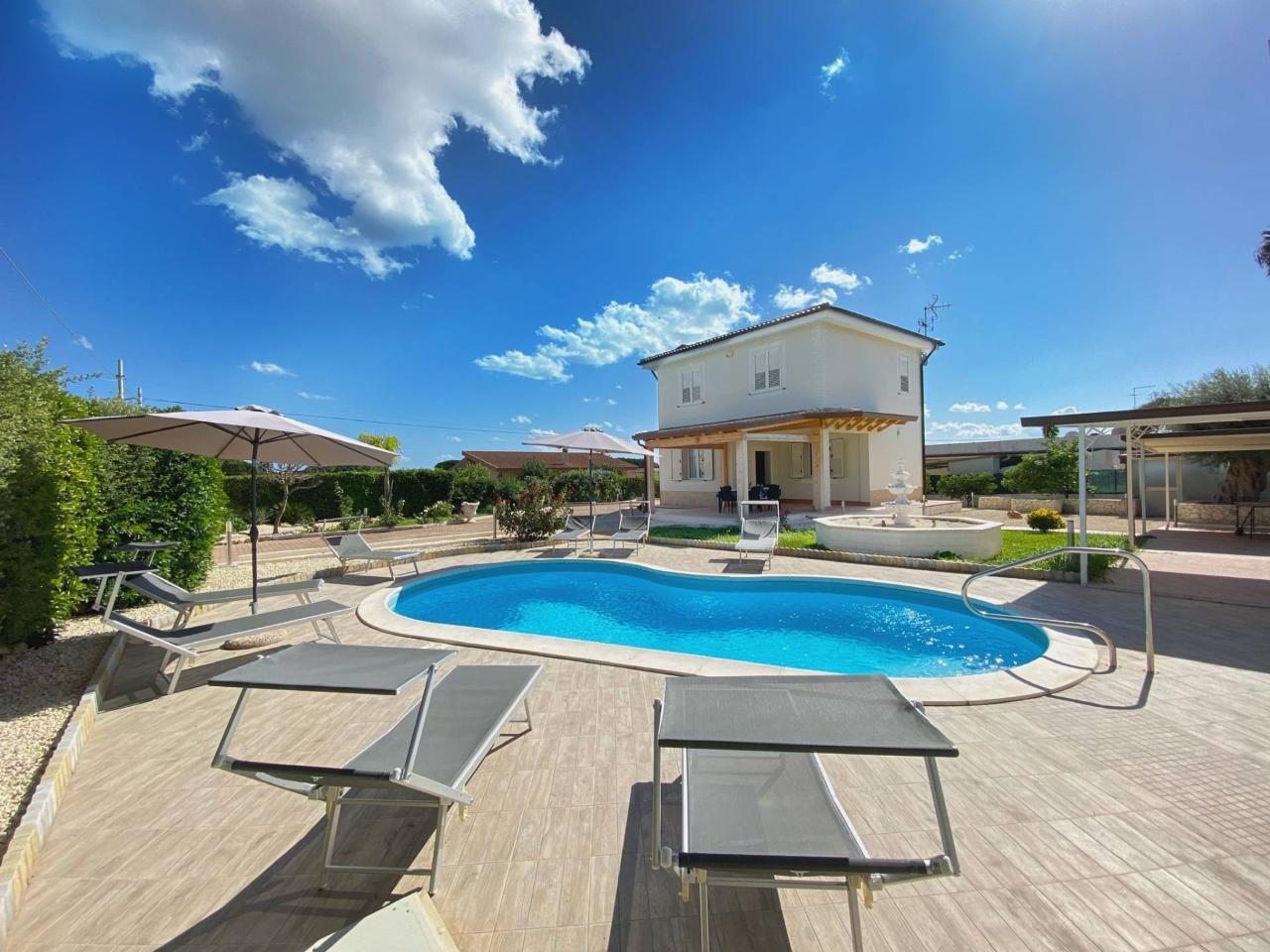 Villa in vendita a Siracusa
