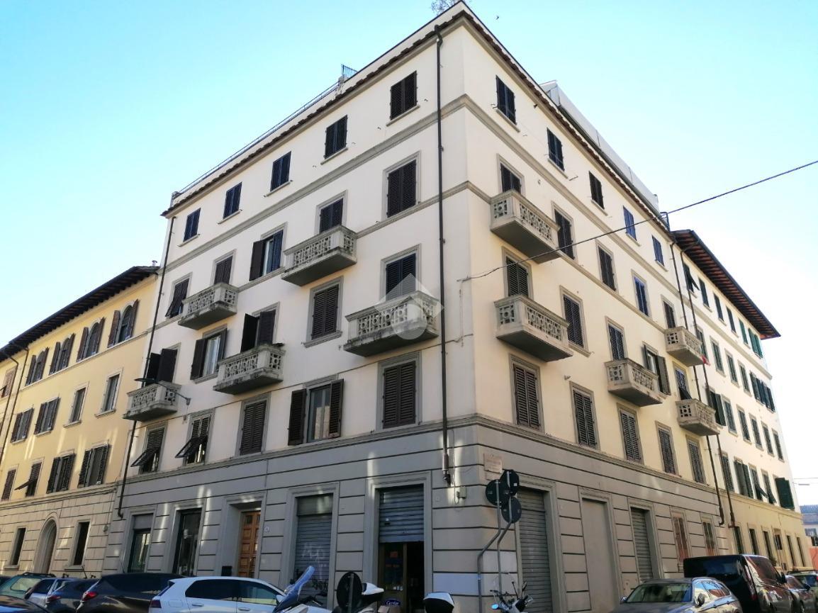 Appartamento in vendita a Firenze