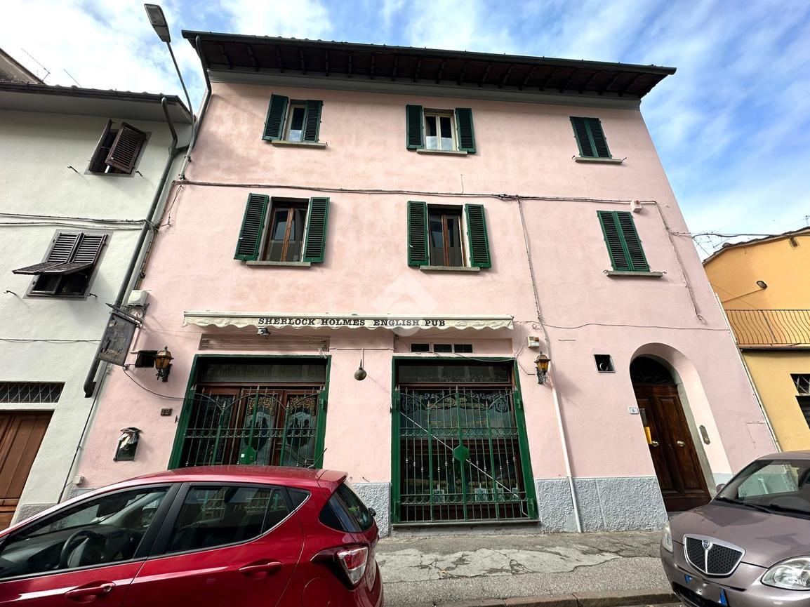 Negozio in vendita a Pistoia