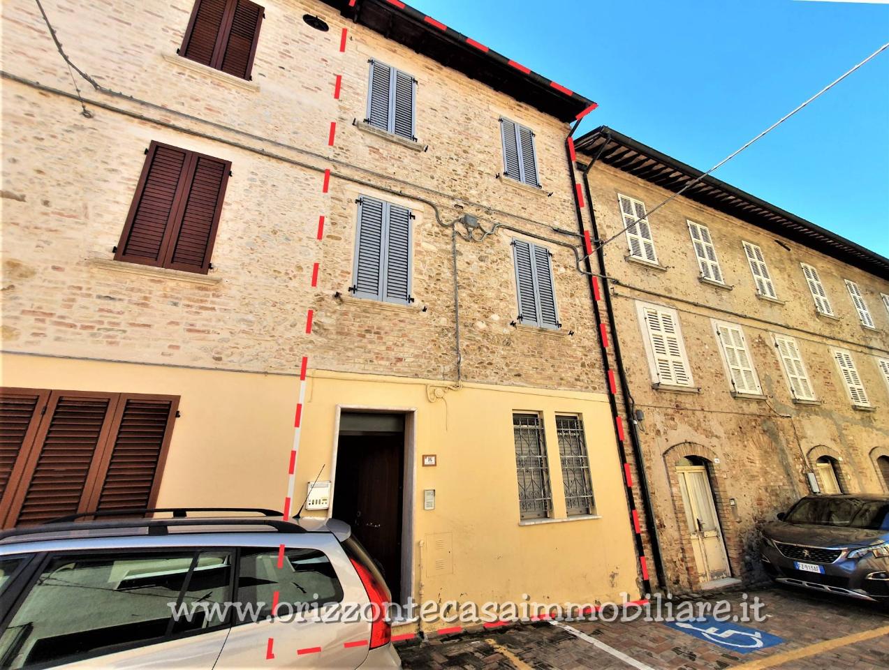 Casa indipendente in vendita a Colli Del Tronto