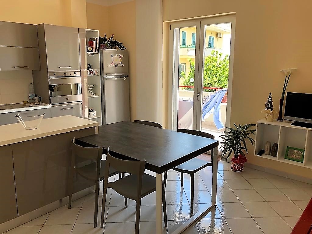 Appartamento in Via Salvatore Nullo, Giugliano in Campania