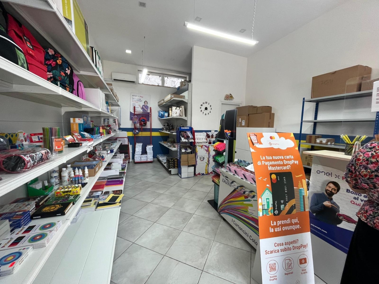 Negozio in affitto a Giugliano In Campania