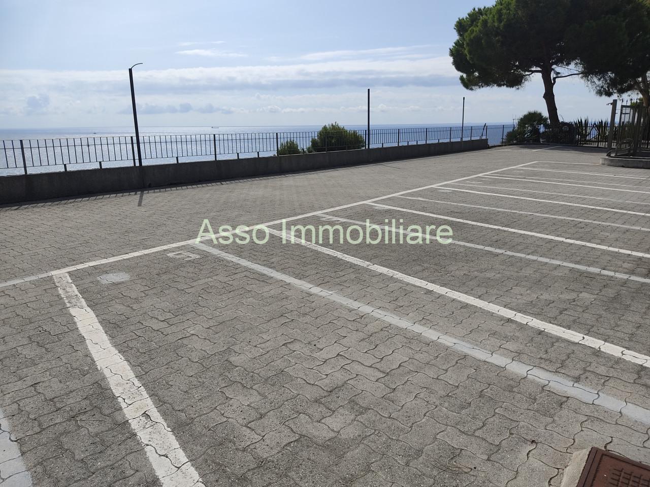 Posto auto in vendita a Andora