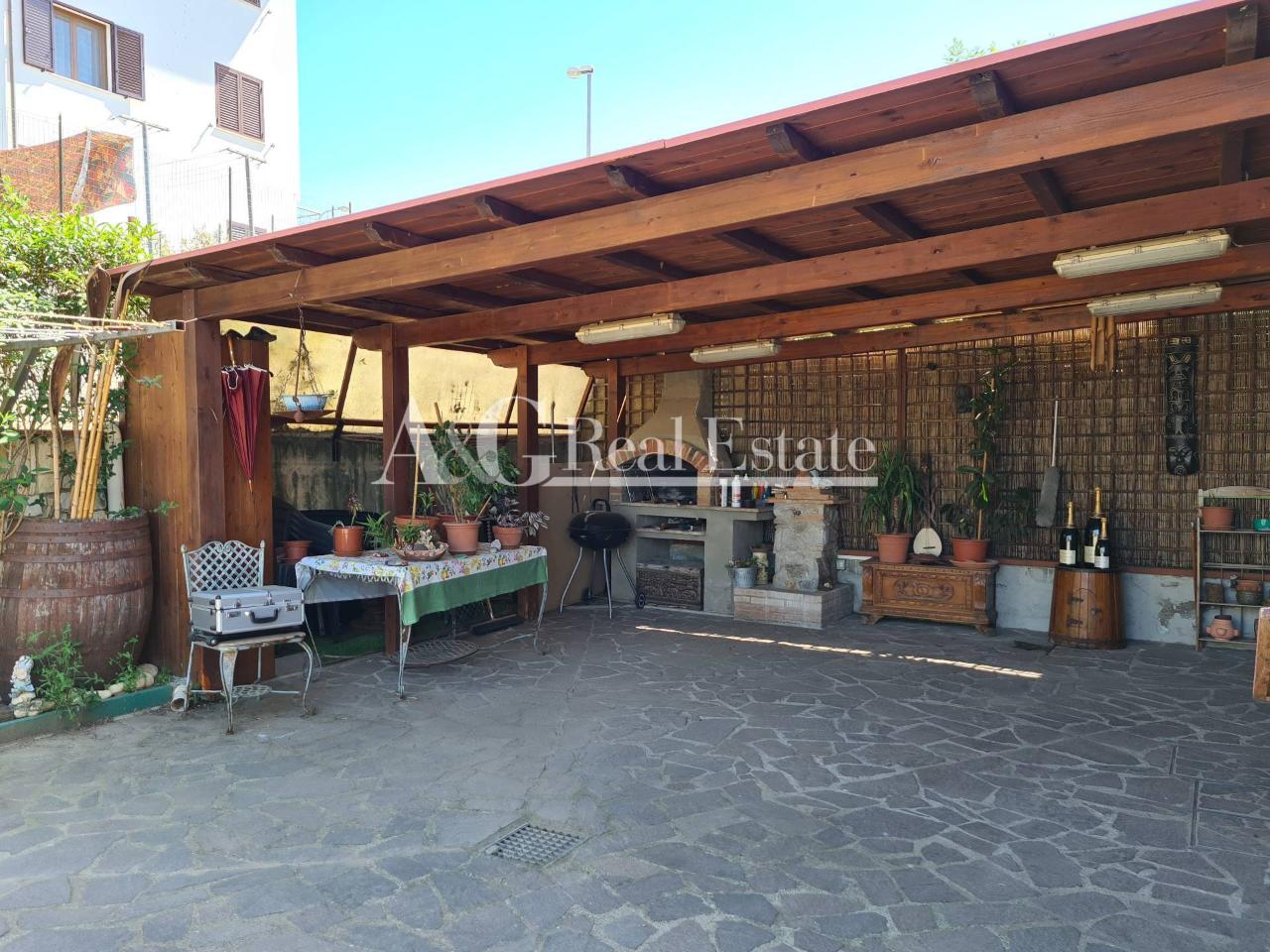 Appartamento in vendita a Roccastrada