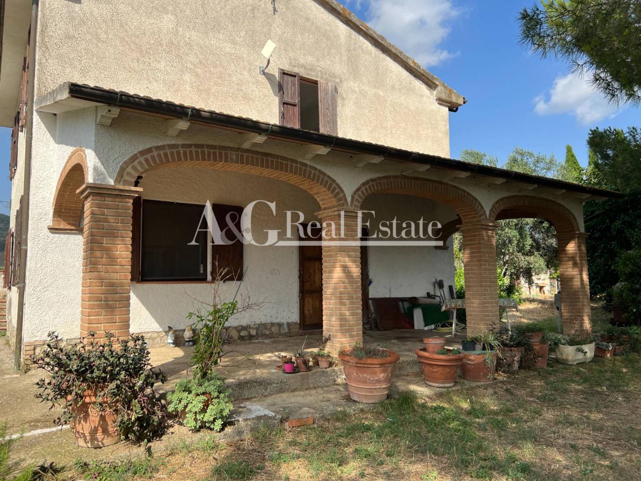Rustico in vendita a Cinigiano