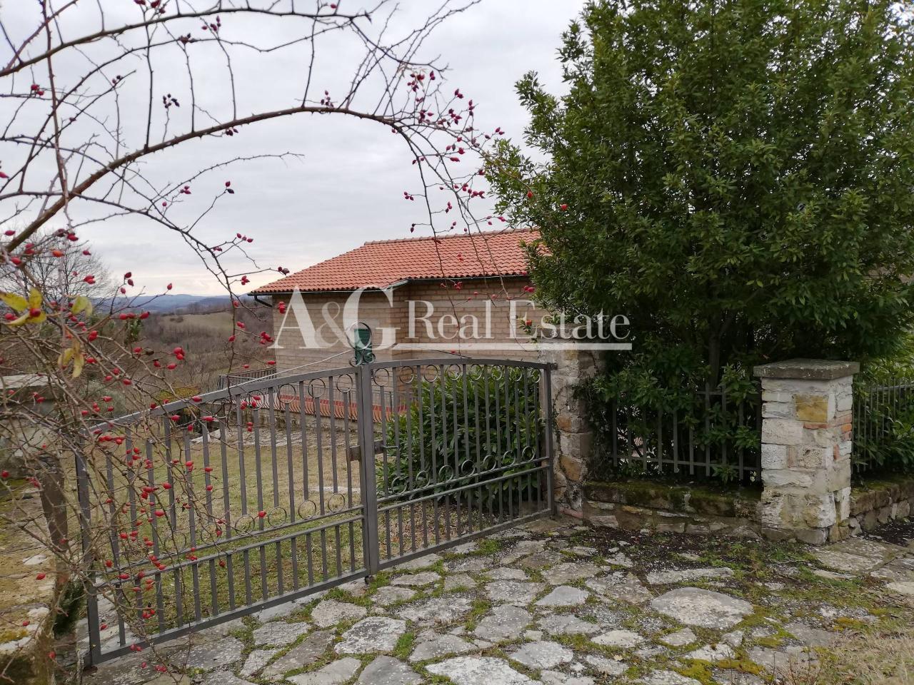 Villa in vendita a Sorano