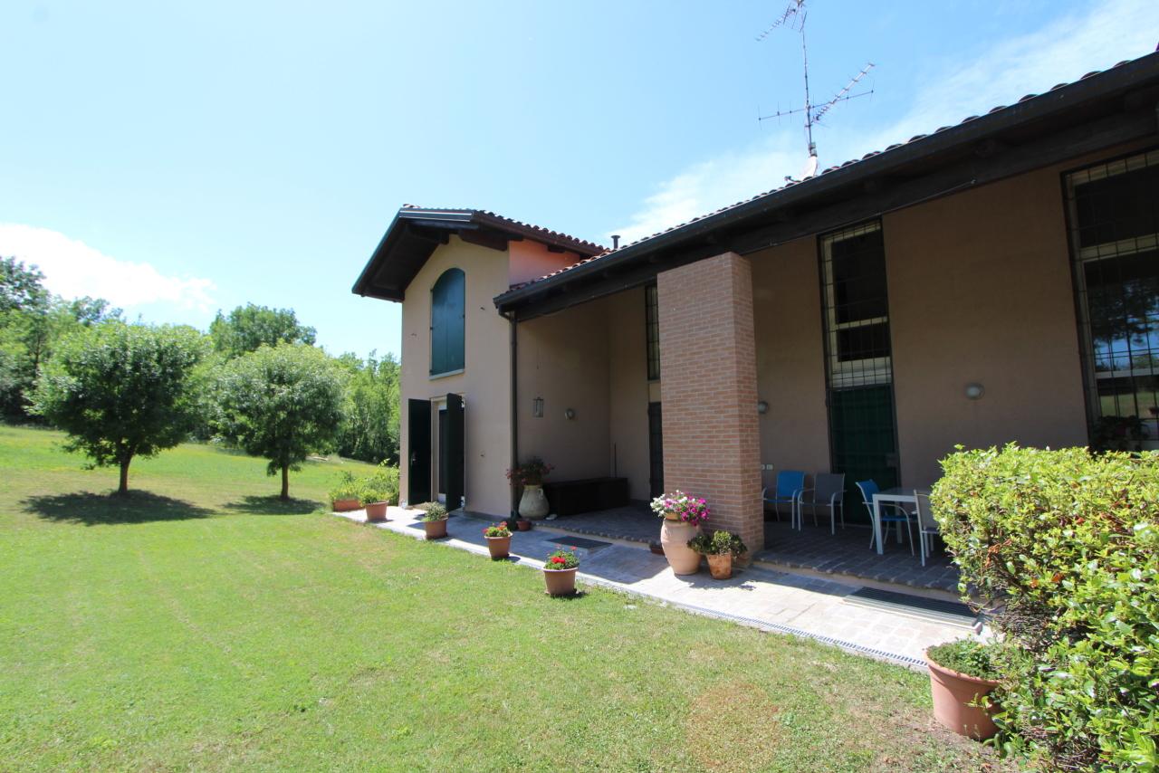 Villa in vendita a Valsamoggia