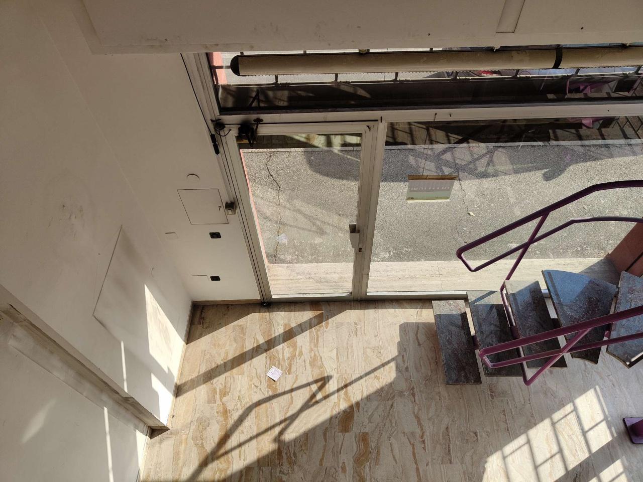 Negozio in vendita a Bresso