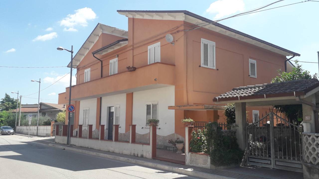 Appartamento in vendita a Alanno