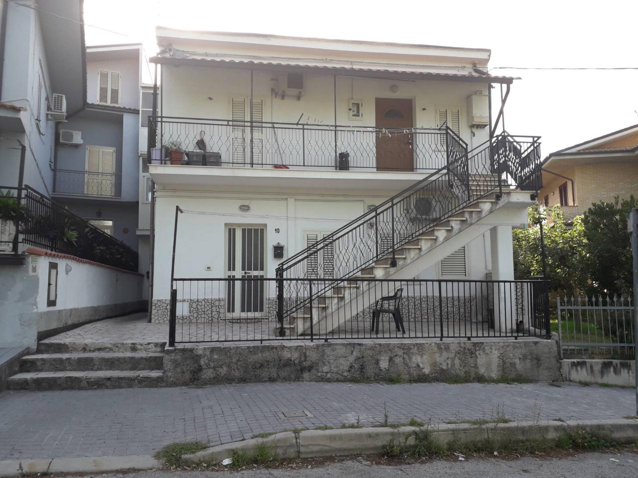 Porzione di casa in vendita a Scafa