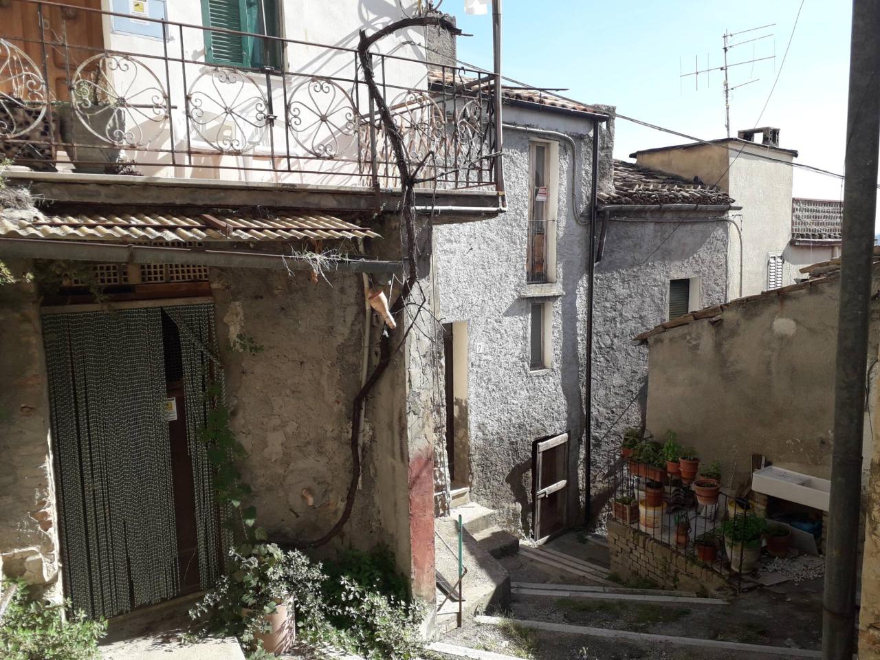 Porzione di casa in vendita a Bucchianico
