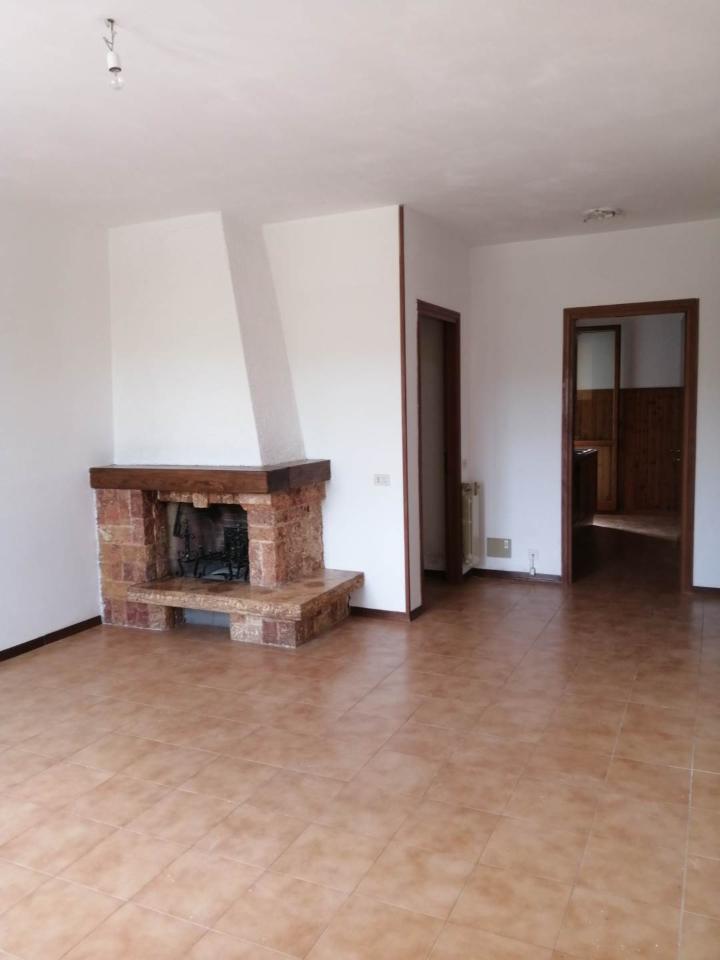 Appartamento in vendita a Pomarance