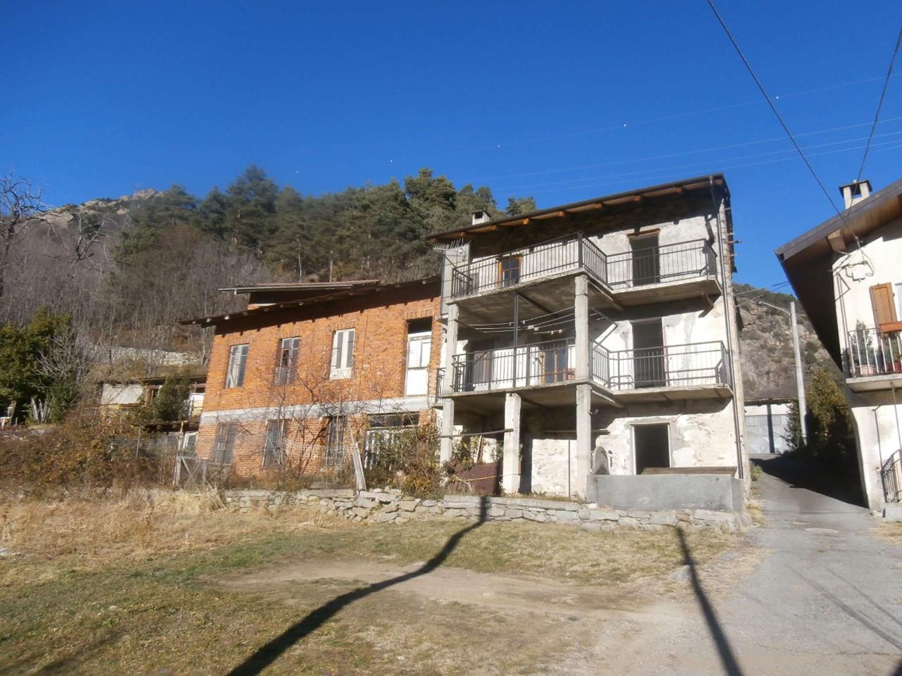 Casa indipendente in vendita a Perosa Argentina