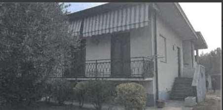 Villa unifamiliare in vendita a Robecchetto Con Induno