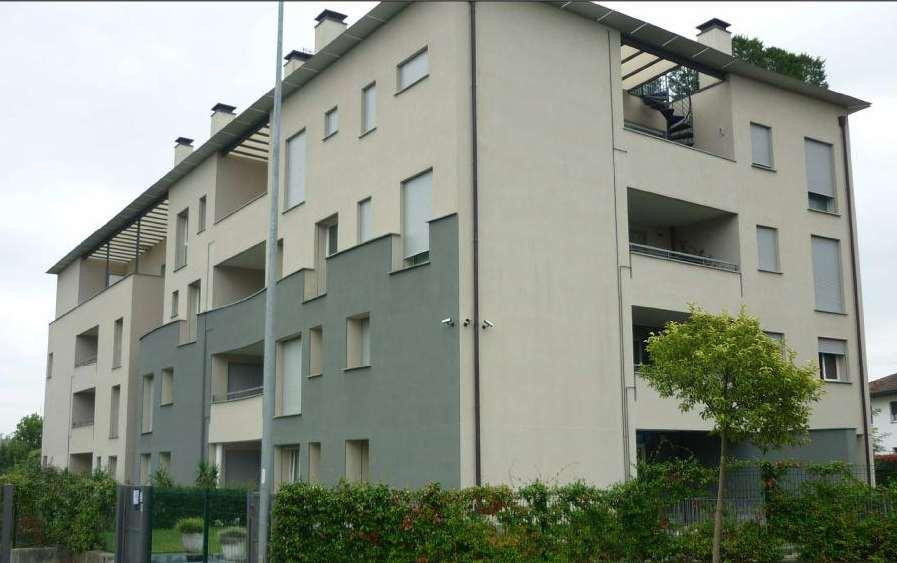 Appartamento in vendita a Lomazzo