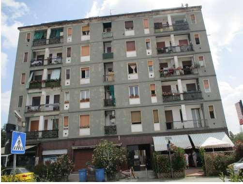 Appartamento in vendita a Garbagnate Milanese